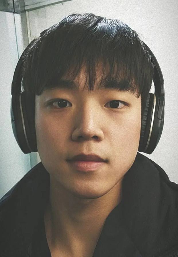 Choi Jun Ho เน็ตไอดอลหนุ่มจากแดนโสมขาว หนุ่มหล่อหุ่นแซ่บ