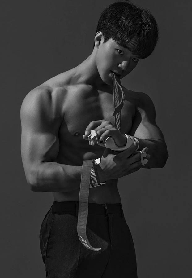 Choi Jun Ho เน็ตไอดอลหนุ่มจากแดนโสมขาว หนุ่มหล่อหุ่นแซ่บ