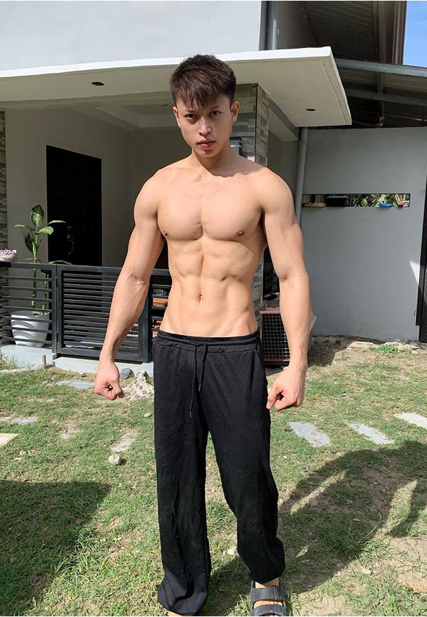 Hawkin Madrid หนุ่มงานดี กล้ามแน่น เป้าตุงสุดแซ่บ