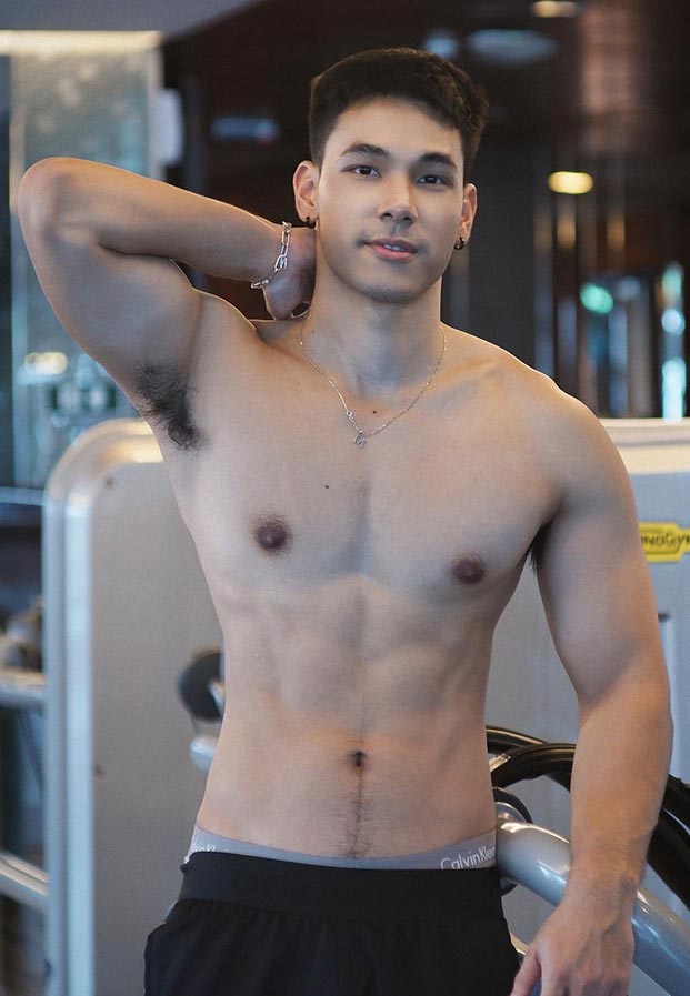 มาร์ค mz mkz หนุ่มหล่อ ออร่าจับ กล้ามแน่น เร้าใจ