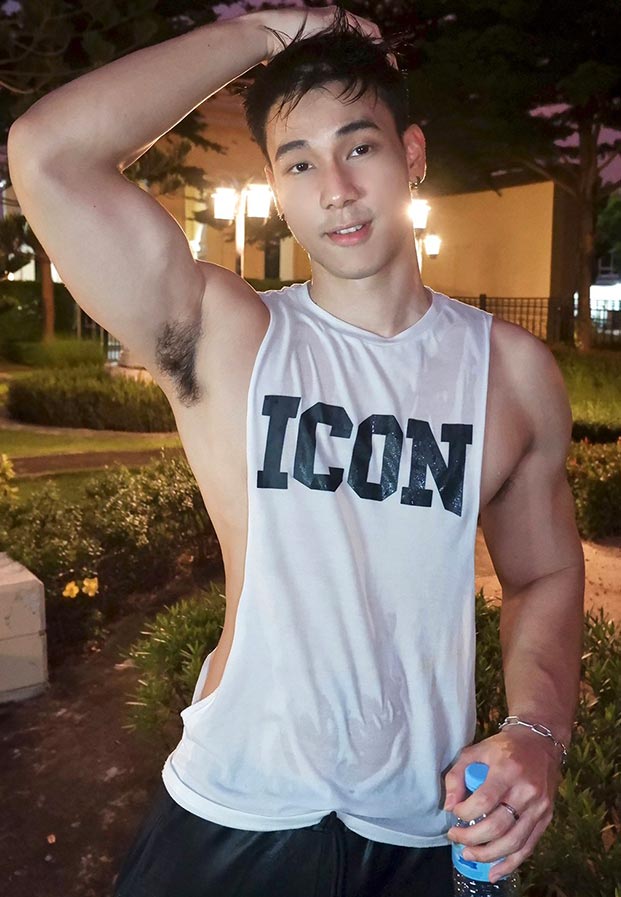 มาร์ค mz mkz หนุ่มหล่อ ออร่าจับ กล้ามแน่น เร้าใจ