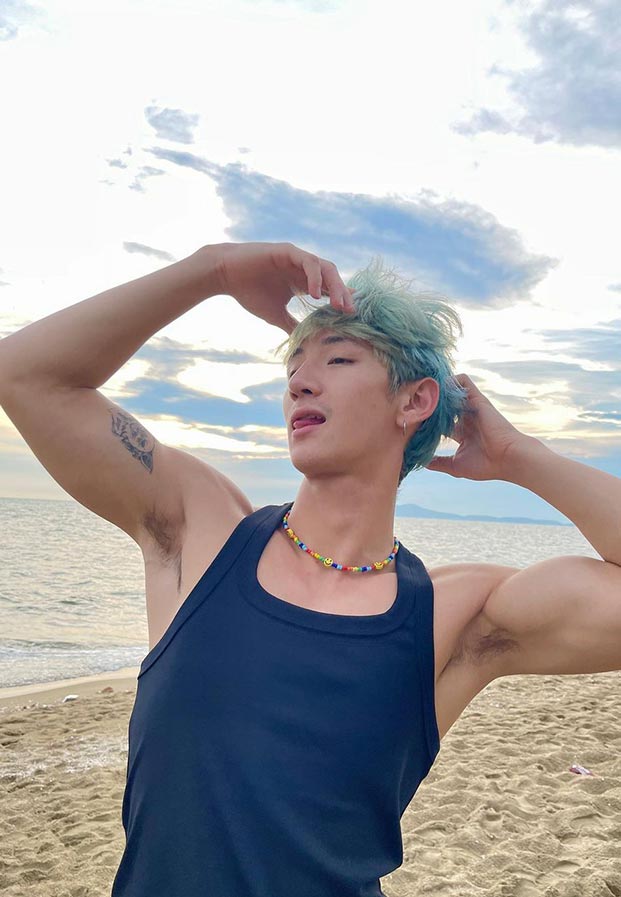 Sittinai Somroop หนุ่มหล่อ งานดี ซิกแพคแน่นเซ็กซี่ ขยี้ใจ