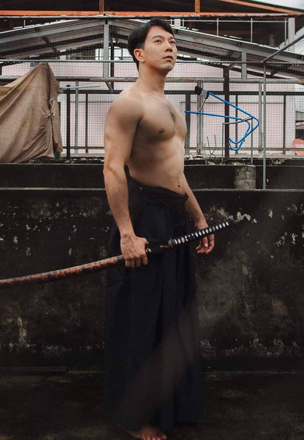 Arm Hawaii เปิดวาร์ปหนุ่มหล่อ ดีกรีนายแบบ หล่อแซ่บดีต่อใจ!!