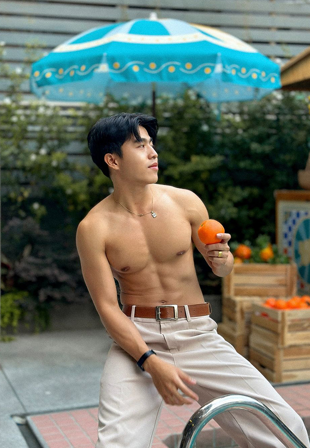 Ohm Nattapong เปิดวาร์ป นายแบบแซ่บ หุ่นเสว เห็นแล้วใจระทวย!!