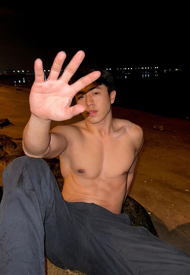 Ohm Nattapong เปิดวาร์ป นายแบบแซ่บ หุ่นเสว เห็นแล้วใจระทวย!!