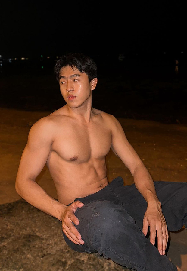 Ohm Nattapong เปิดวาร์ป นายแบบแซ่บ หุ่นเสว เห็นแล้วใจระทวย!!