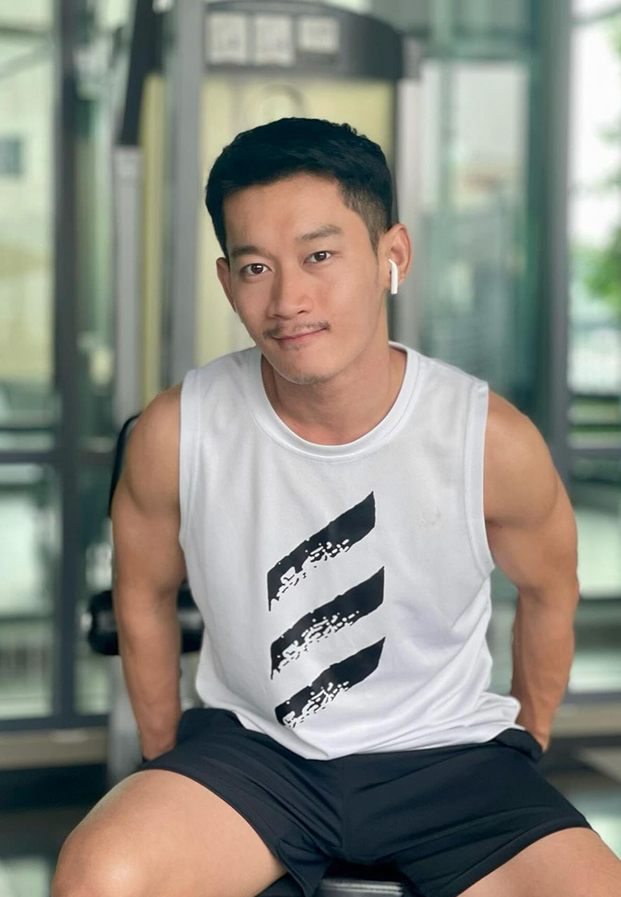 Alex Narak เปิดวาร์ปนายแบบหล่อใส เป้าใหญ่ ซิกแพคแน่นน่าลูบมาก!!