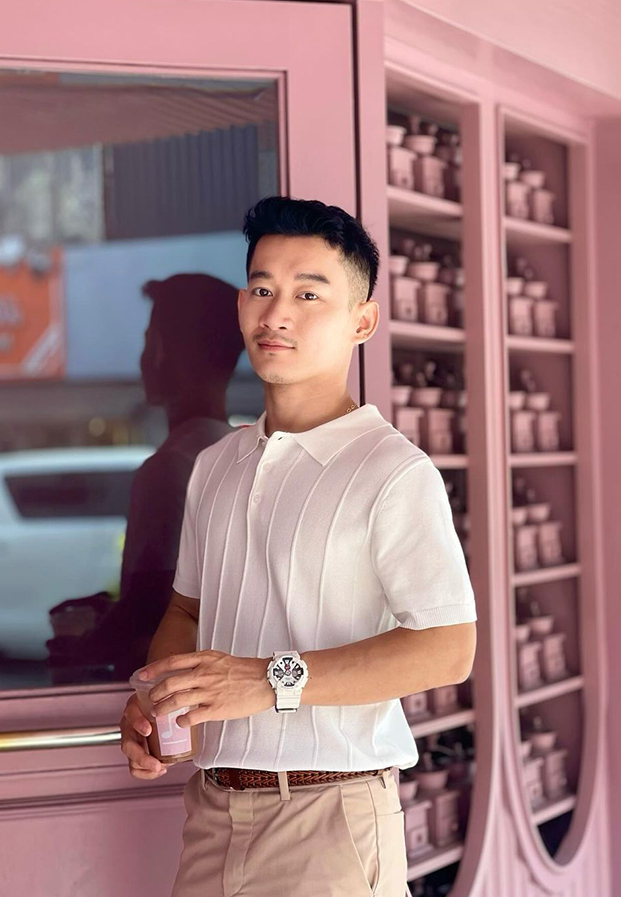 Alex Narak เปิดวาร์ปนายแบบหล่อใส เป้าใหญ่ ซิกแพคแน่นน่าลูบมาก!!