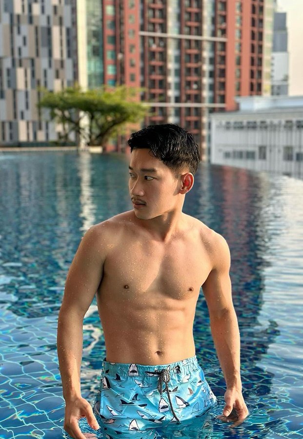 Alex Narak เปิดวาร์ปนายแบบหล่อใส เป้าใหญ่ ซิกแพคแน่นน่าลูบมาก!!