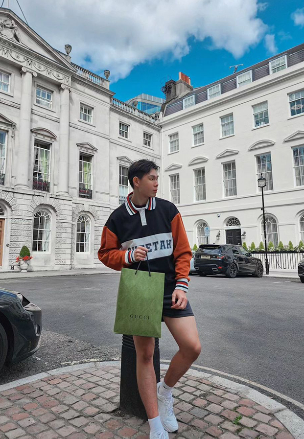 Mr Leong เปิดวาร์ปนายแบบงัดเป้า อวดหุ่นแซ่บ ถ่ายแบบสุดเซ็กซี่!! - ตามติดผู้