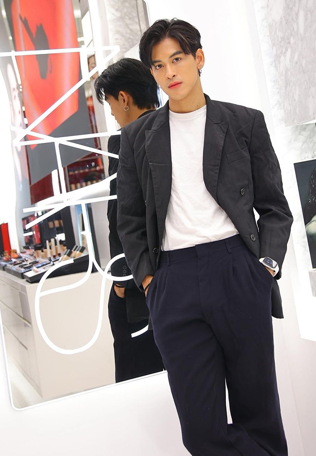 Film Jirayu เปิดวาร์ปหนุ่มหล่อ กล้ามโต ฮอตมากจากรายการ The Face!!