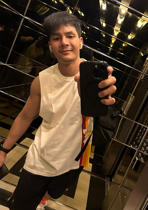 Bom Kridsada เปิดวาร์ปนายแบบหนุ่ม นักกล้าม เร้าใจ หุ่นแซ่บขั้นสุด!!