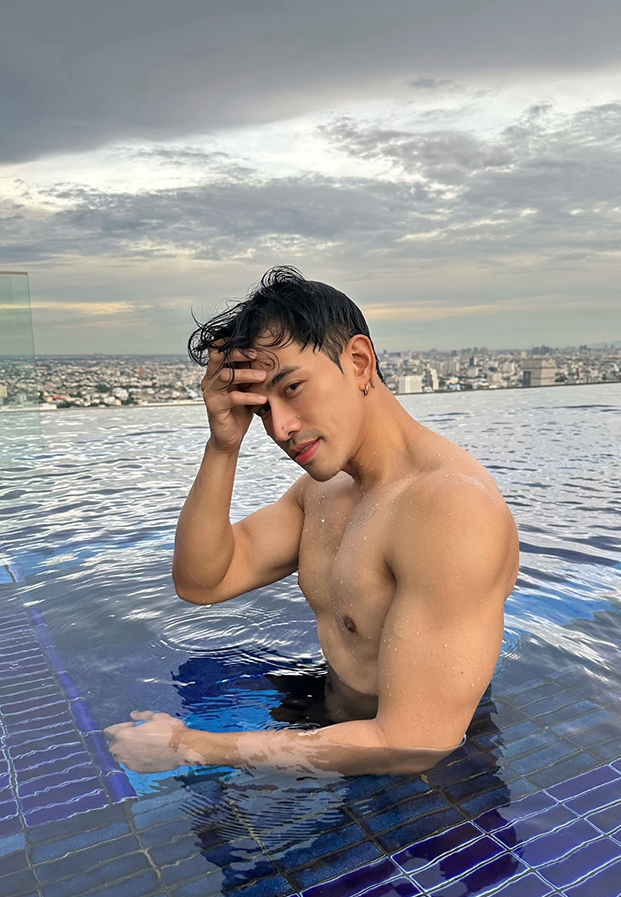 Sitthichok Panitloedtewa เปิดวาร์ปหนุ่มหล่อ กล้ามแน่น หุ่นแซ่บเวอร์!!