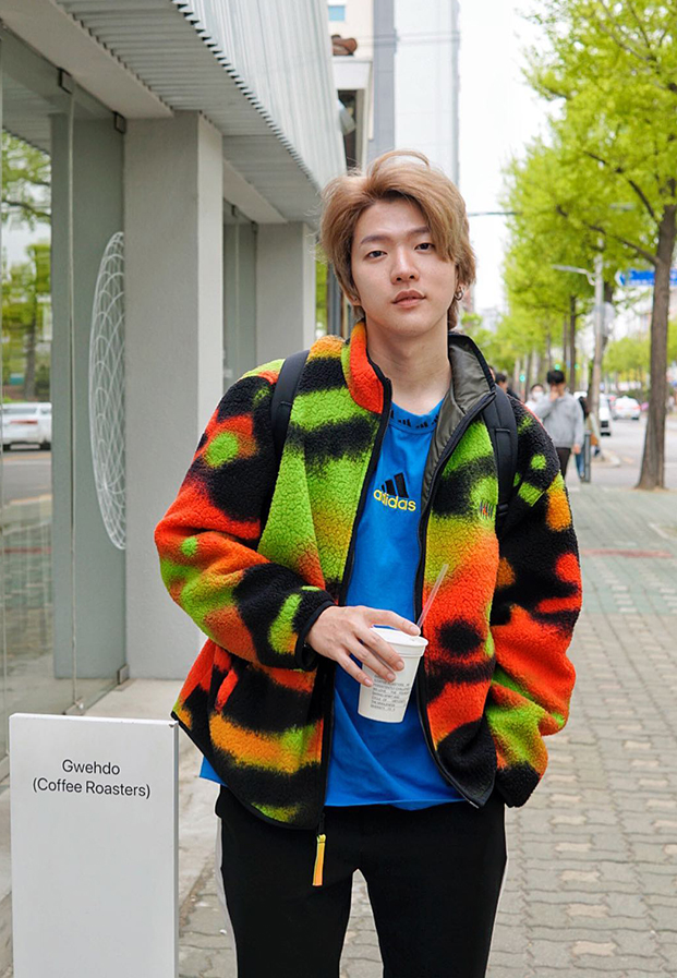 SaHawat Suwanpradit เปิดวาร์ปหนุ่มหล่อ งานดีมีเสน่ห์ ช่างสักคิ้วหุ่นดี!!