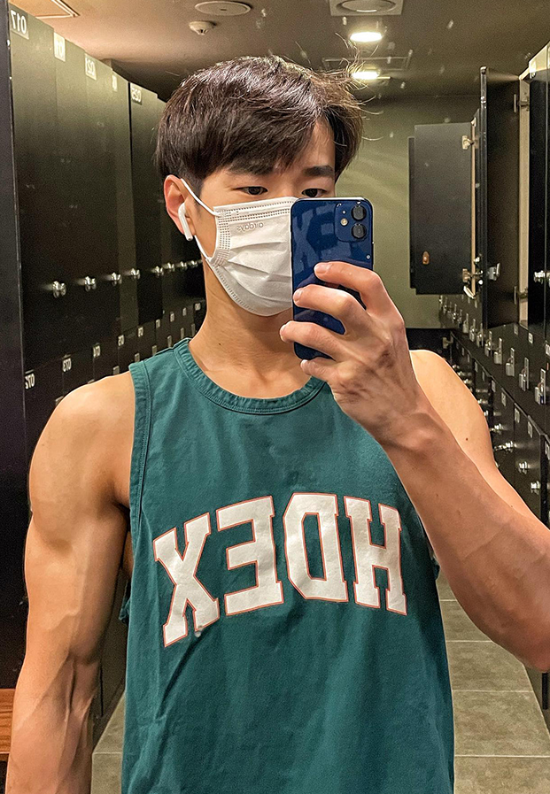 Yongsung Kim เปิดวาร์ปเน็ตไอดอลหนุ่มเกาหลี หล่อแซ่บ กล้ามแน่นมาก