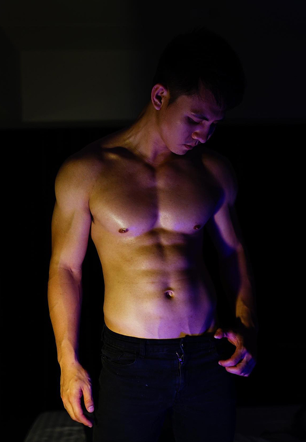 Anthony Zhao เปิดวาร์ปหนุ่มหล่อ กล้ามฟิตแน่นทุกมัด ดีกรีนายแบบ!!