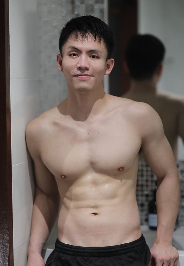 Anthony Zhao เปิดวาร์ปหนุ่มหล่อ กล้ามฟิตแน่นทุกมัด ดีกรีนายแบบ!!