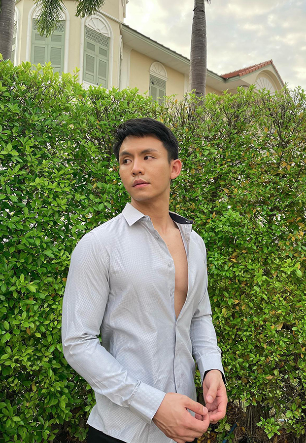 Anthony Zhao เปิดวาร์ปหนุ่มหล่อ กล้ามฟิตแน่นทุกมัด ดีกรีนายแบบ!!