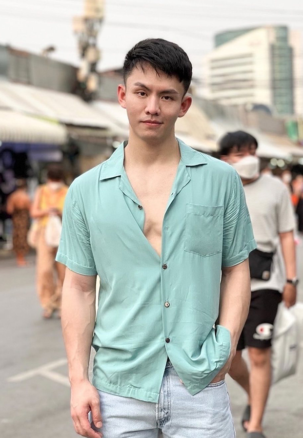 Anthony Zhao เปิดวาร์ปหนุ่มหล่อ กล้ามฟิตแน่นทุกมัด ดีกรีนายแบบ!!