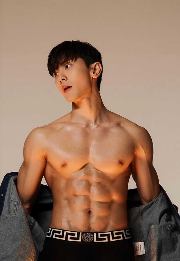 Nat Thewphaingam เปิดวาร์ปนักร้อง นายแบบดัง กล้ามชัดสายแซ่บ