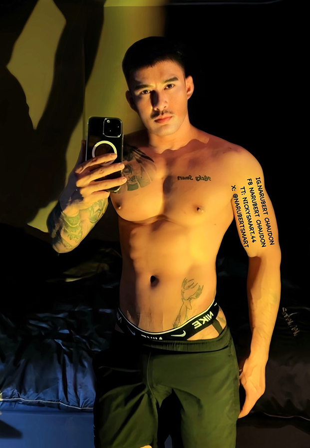 Narubert Chaudon เปิดวาร์ปหนุ่มชายฉกรรจ์ รอยสักสวย เป้าตุงกล้ามแน่น