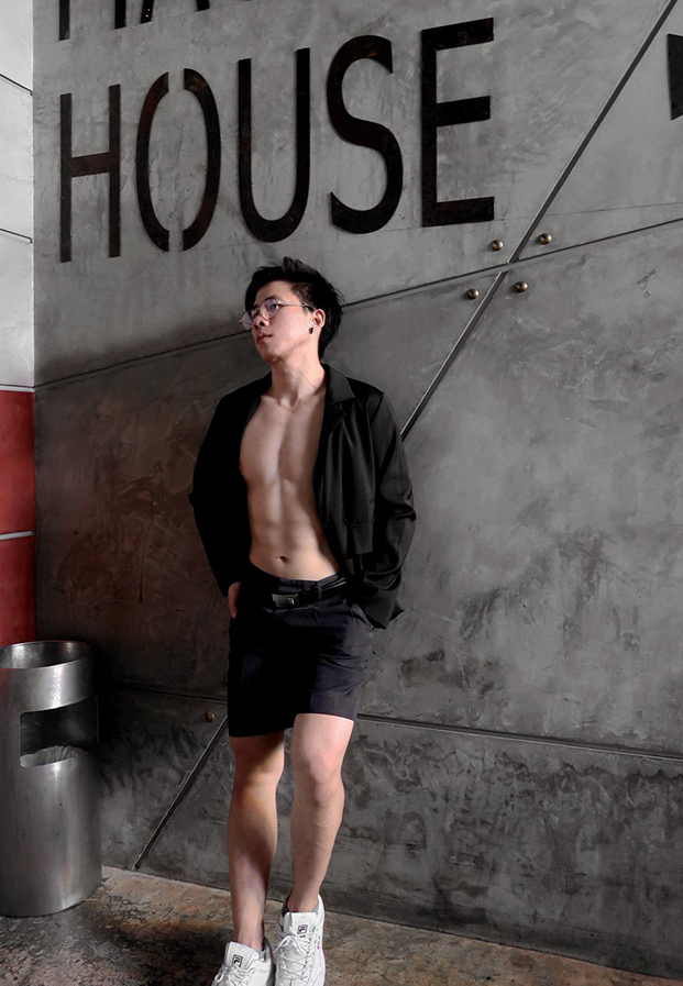 PEEE WARA เปิดวาร์ปนายแบบหนุ่มหล่อ ละมุนสุดเซ็กซี่ ฟินทุกท่วงท่า