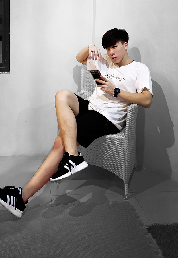 PEEE WARA เปิดวาร์ปนายแบบหนุ่มหล่อ ละมุนสุดเซ็กซี่ ฟินทุกท่วงท่า